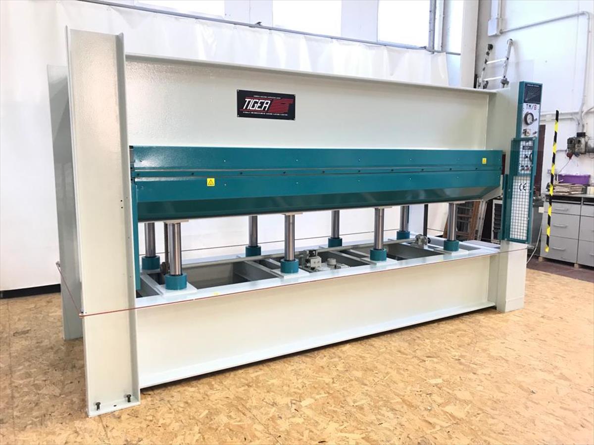 Pressa professionale per legno Tiger